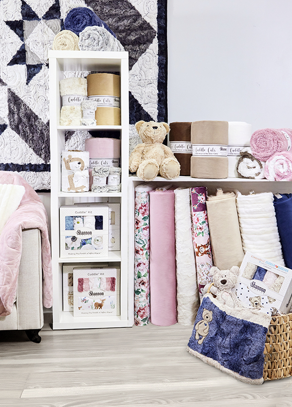 What is Terry Cloth? (Materials, Colors & Projects)